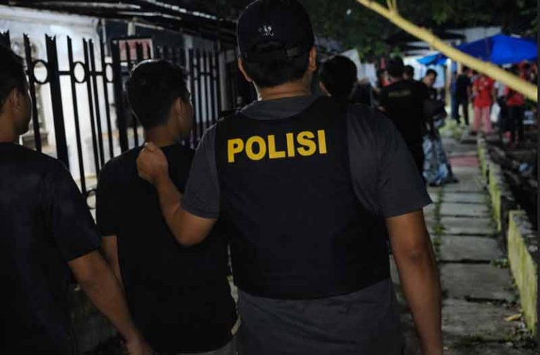 Polisi amankan tiga pengedar Sabu saat gerebek Jalan Pangeran Hidayat ...